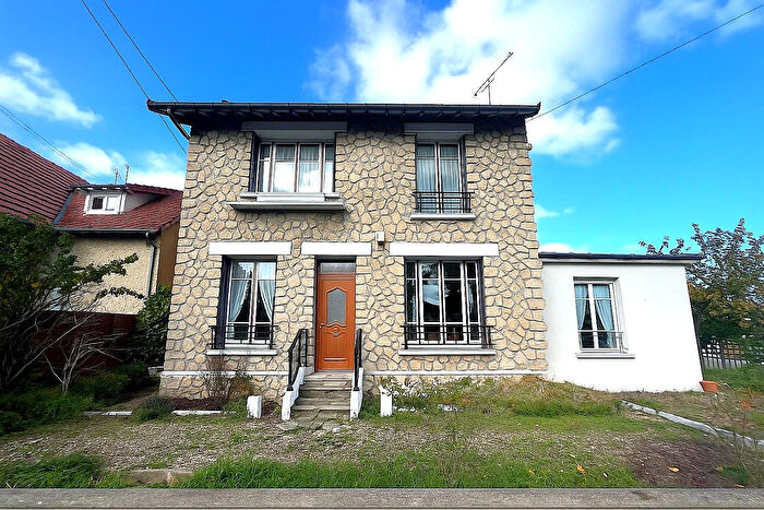 Maison à vendre - Conflans-Sainte-Honorine, Montaigne - 6 pièces - 5 chambres