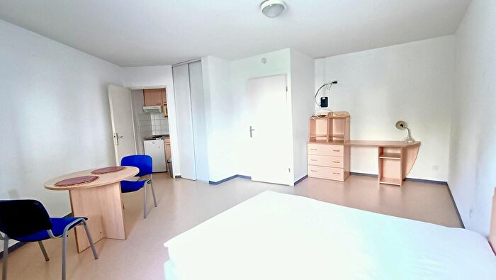 Orléans, La Croix Saint-Marceau, La Mouillère, Pré Pinson - Appartement 1 pièce à vendre