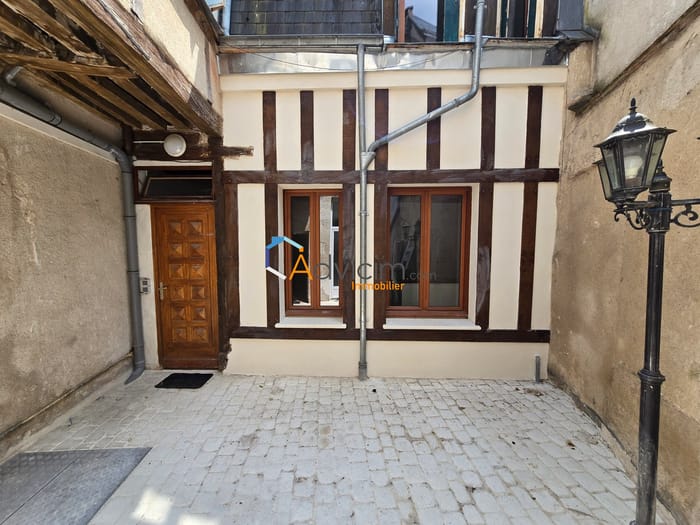 Maison 3 pièces à Orléans, Bourgogne, Saint-Euverte, à louer