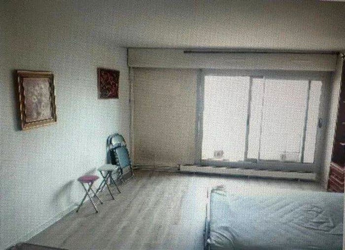 Bassin de la Villette, Paris 19ème arrondissement : Appartement 1 pièce à louer