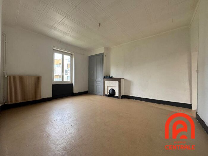 Appartement à louer - Meyzieu, Centre-ville - 3 pièces - 2 chambres