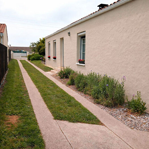 Vaux-sur-Mer : Maison 3 pièces à vendre