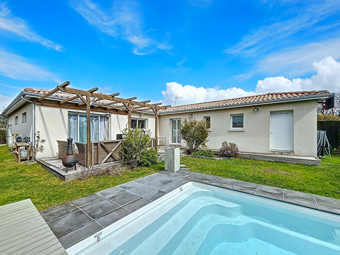 Maison à vendre - Parempuyre - 7 pièces - 4 chambres