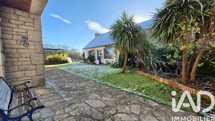 Maison à vendre - Plougoumelen - 5 pièces - 4 chambres