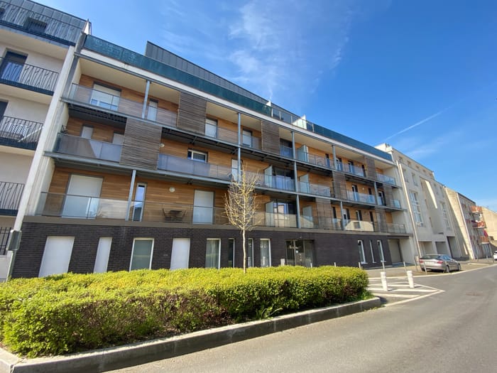Reims, Europe, Chemin Vert : Appartement 2 pièces à louer