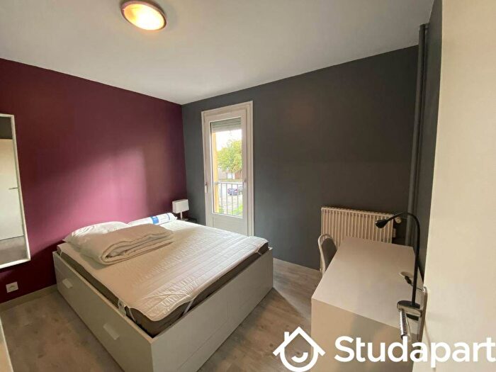 Appartement à louer - Pompidou, Compiègne - 1 pièce - 1 chambre