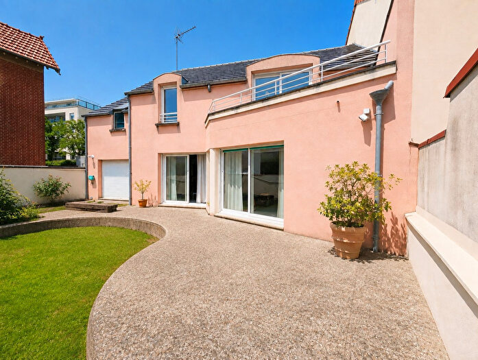 Maison 5 pièces à vendre à Le Perreux-sur-Marne, Pont de Bry