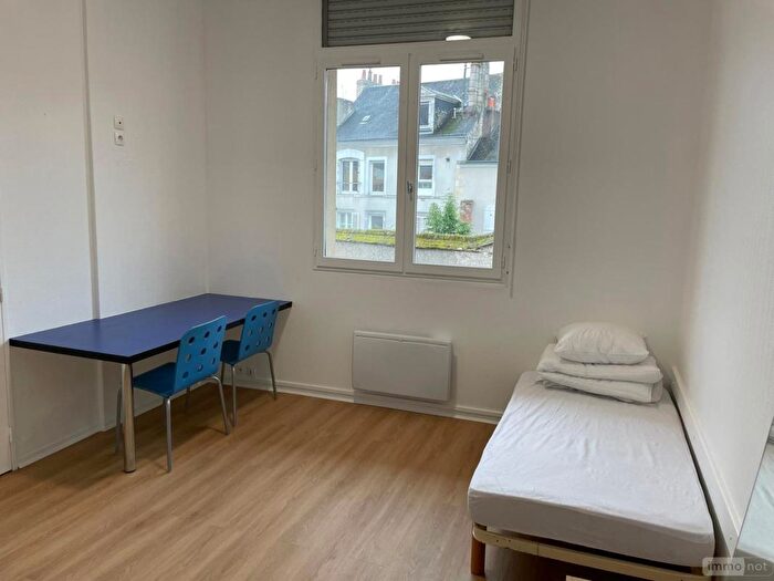 Appartement 1 pièce à louer - Orléans