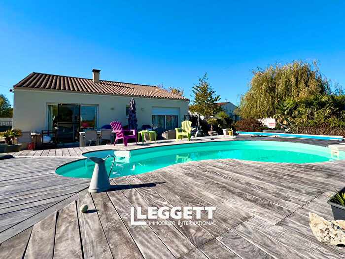 Maison à vendre - Mortagne-sur-Gironde - 3 pièces - 2 chambres