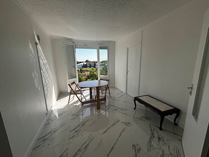 Appartement 4 pièces à louer à Le Fort, Vitry-sur-Seine