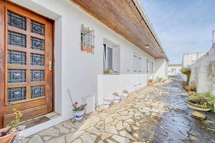 Sainte-Marie-de-Ré : Maison 5 pièces à vendre