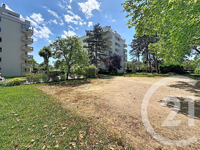 Appartement 3 pièces à vendre - Dijon, Les Gènois
