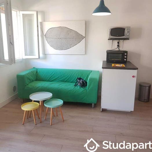 Appartement 1 pièce à Centre Ville, Antibes, à louer
