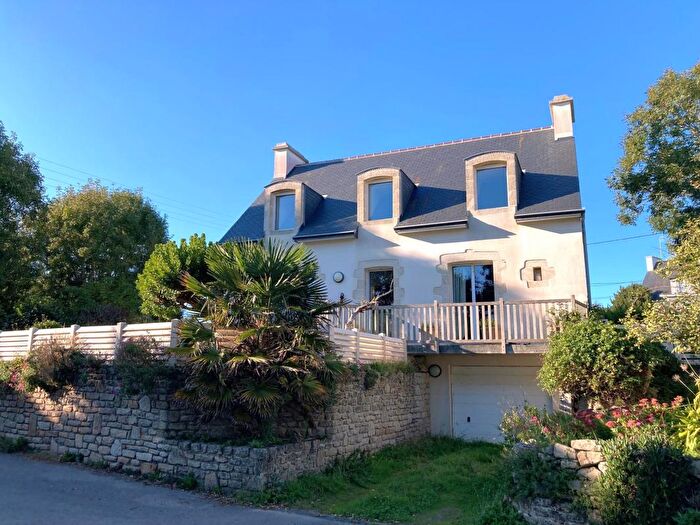 Maison à vendre - Esquibien - 7 pièces - 3 chambres