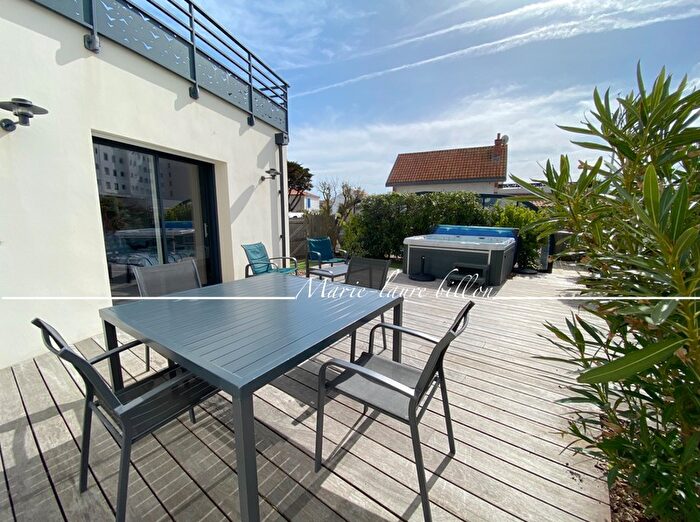 Maison 8 pièces à vendre à Saint-Gilles-Croix-de-Vie