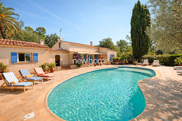 Maison à vendre - Lorgues - 6 pièces - 5 chambres