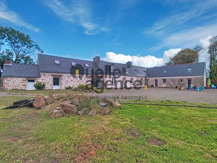 Maison à vendre - Plougasnou - 9 pièces - 7 chambres