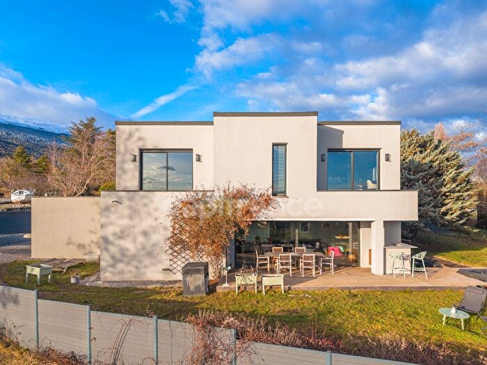 Maison à vendre - Crozet - 7 pièces - 4 chambres