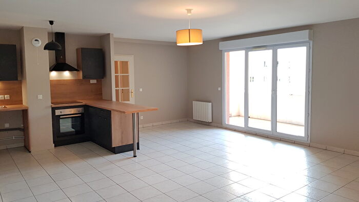 Appartement 2 pièces à Annemasse, Brouaz, à louer