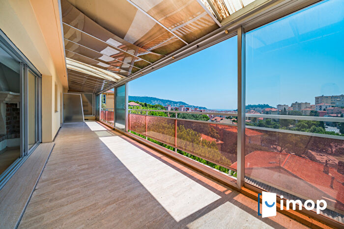 Appartement 4 pièces à Nice, Cimiez, à vendre