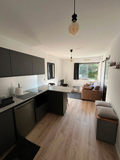 Appartement 2 pièces à louer à Villeurbanne, Doua