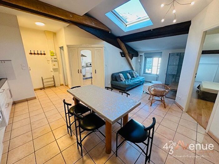 Appartement à louer - Saint-Étienne, Saint-Roch, Vivaraize, Valbenoite, Centre Deux - 3 pièces - 2 chambres