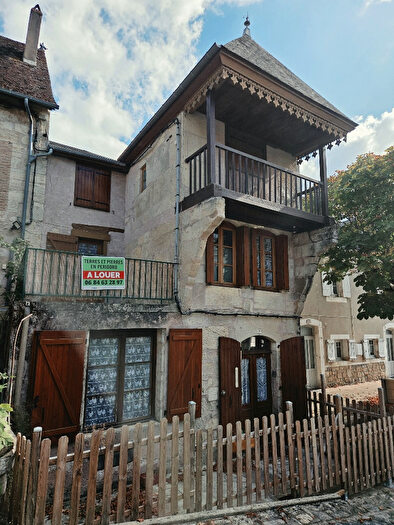 Maison 5 pièces à louer - Hautefort