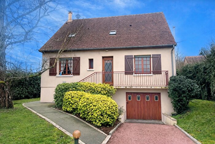 Maison à vendre - Saint-Gervais-en-Belin - 5 pièces - 4 chambres