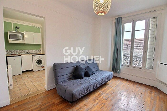 Gare-Jean Jaurès, Vitry-sur-Seine : Appartement 1 pièce à louer