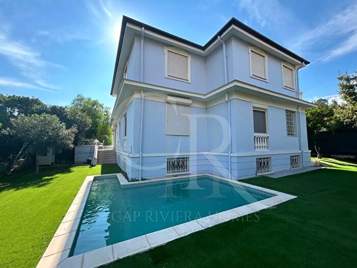 Maison à vendre - Menton, Hôtel de Ville, Vieille Ville, Musée, Madone, Carnolès - 8 pièces - 5 chambres