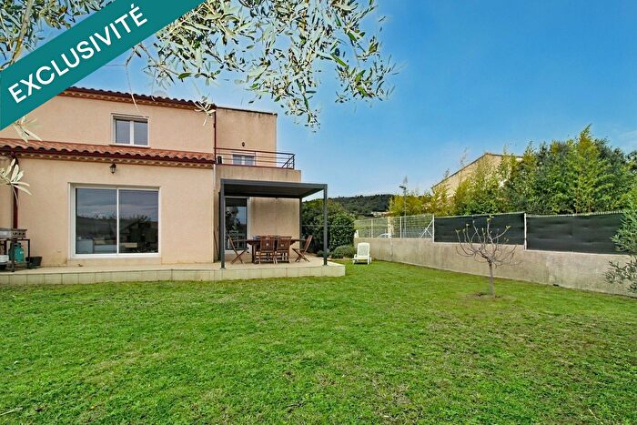 Maison à vendre - Clarensac - 4 pièces - 3 chambres