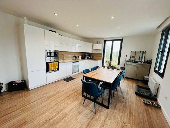 Appartement à louer - Urcel - 4 pièces - 3 chambres