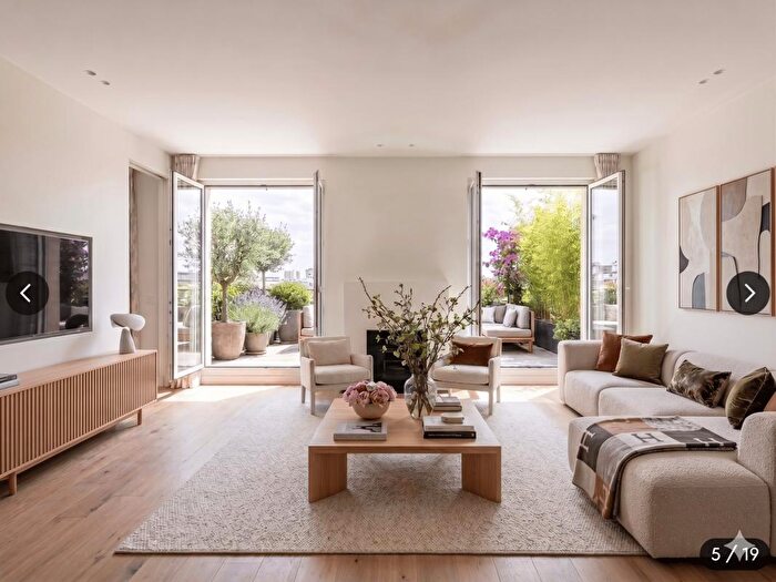Appartement 4 pièces à vendre à Colombes, Centre-ville