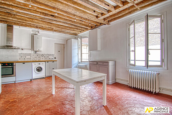 Versailles, Saint-Louis : Appartement 6 pièces à vendre