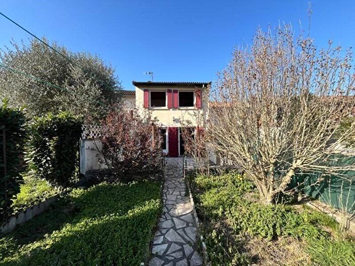 Maison à louer - Saint-Martory - 4 pièces - 3 chambres