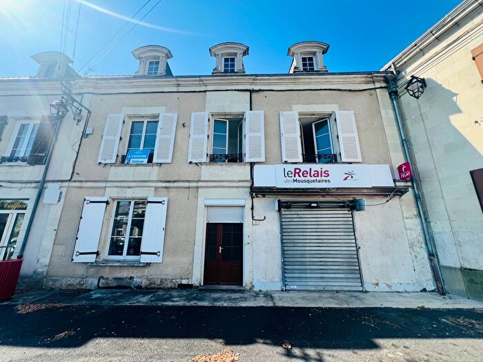 Maison à vendre - Scorbé-Clairvaux - 4 pièces - 3 chambres