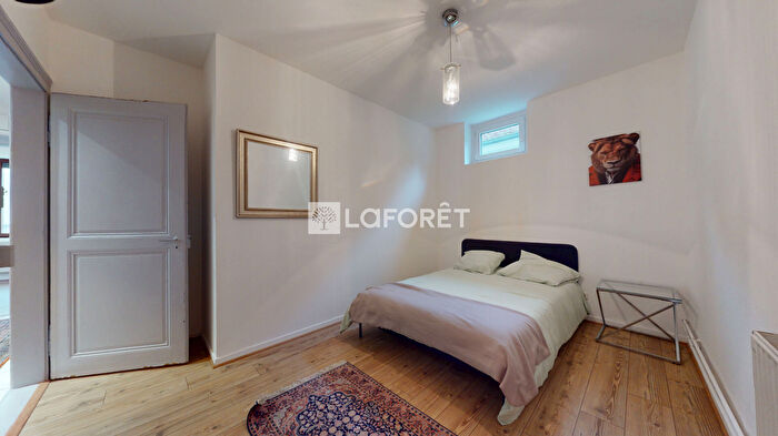 Bischheim, Canal, Pont Phario : Appartement 1 pièce à louer