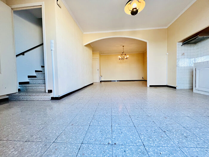 Maison à vendre - Clermont-lHérault - 6 pièces - 4 chambres