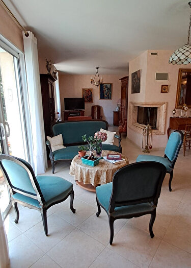 Maison à vendre - Cholet, Bretagne - 7 pièces - 4 chambres