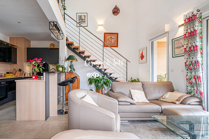 Appartement 4 pièces à Aix-en-Provence, Pont de l'Arc, à vendre