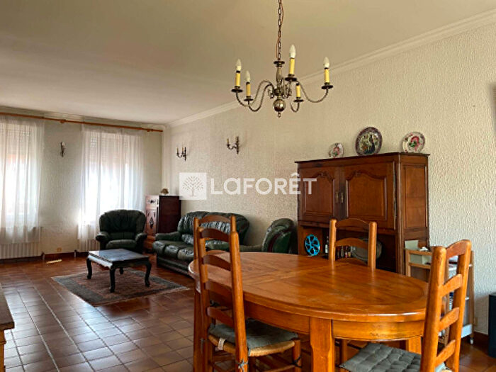 Aulnoye-Aymeries : Maison 9 pièces à vendre