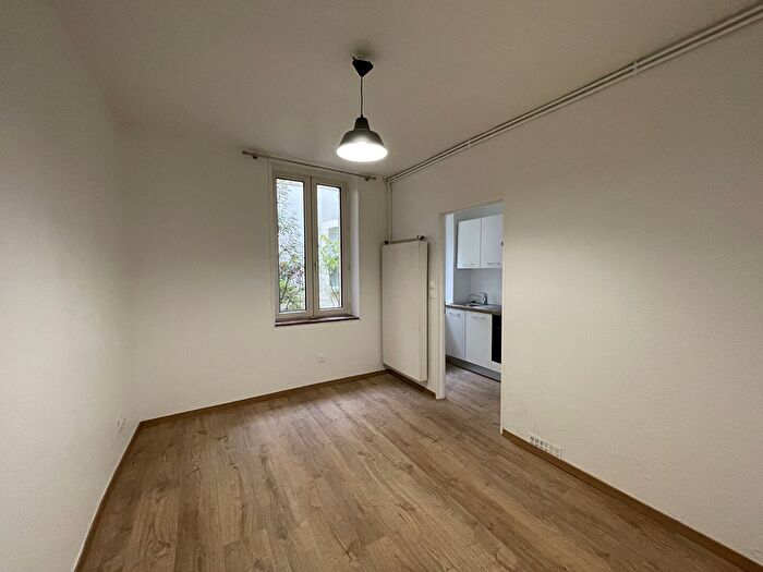 Metz, Ancienne ville - Appartement 1 pièce à louer