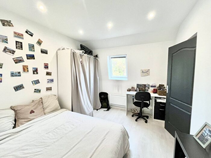 Appartement à louer - Lille - 10 pièces - 9 chambres