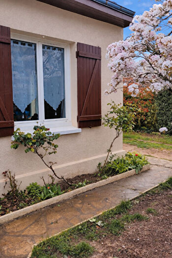 Maison à louer - Champhol - 4 pièces - 3 chambres