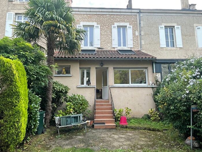 Maison à vendre - Périgueux, Centre-ville, La Gare, Saint-Martin - 2 chambres
