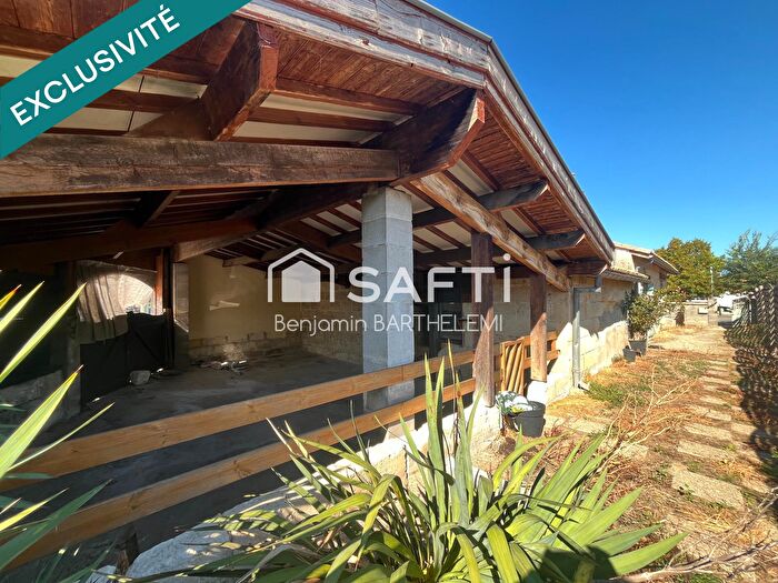 Maison 7 pièces à Génissac, à vendre