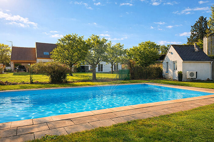 Maison à vendre - Senlis, Villevert - 10 pièces - 7 chambres