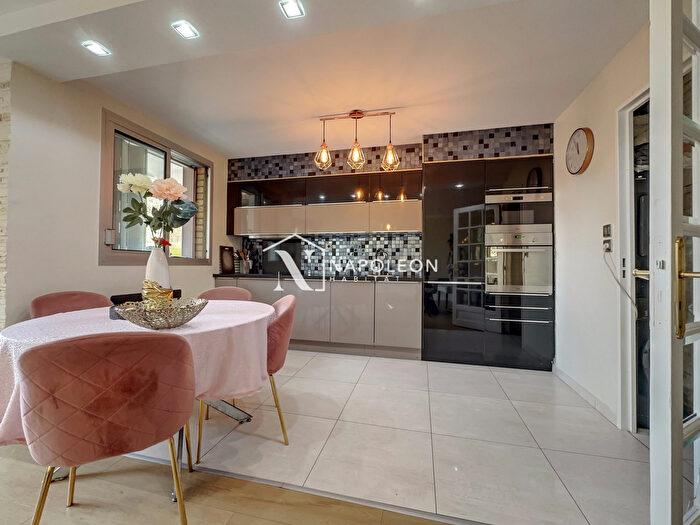 Appartement à vendre - Lille, Moulins - 3 pièces - 2 chambres