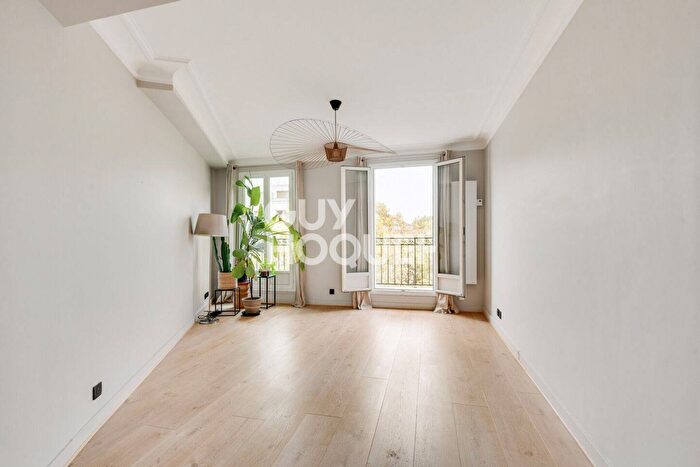 Appartement à louer - Jardin de Reuilly, Paris ème arrondissement - 3 pièces - 2 chambres