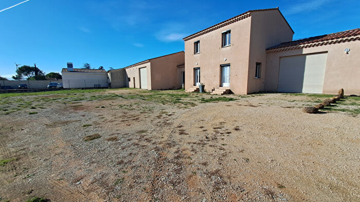 Maison à vendre - Sérignan-du-Comtat - 5 pièces - 3 chambres